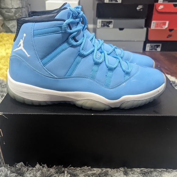 Jordan | Shoes | Nike Air Jordan 1 Pantone Gift Of Flight | Poshmark